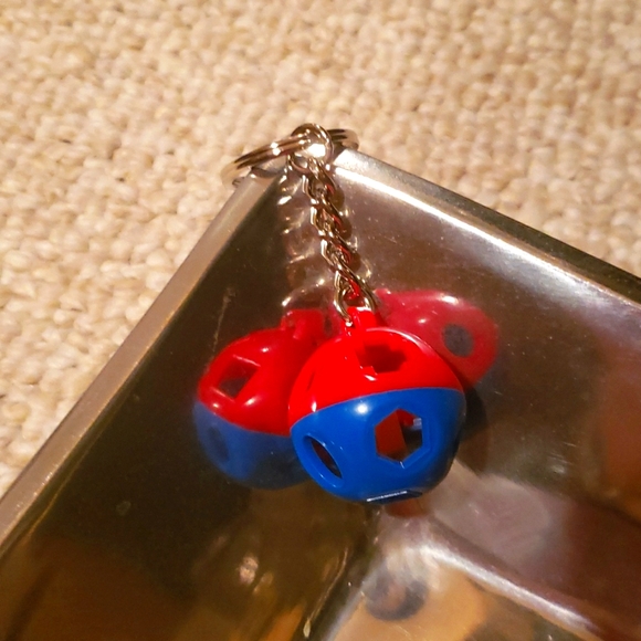 Tupperware | Accessories | Tupperware Shapeo Keychain New | Poshmark